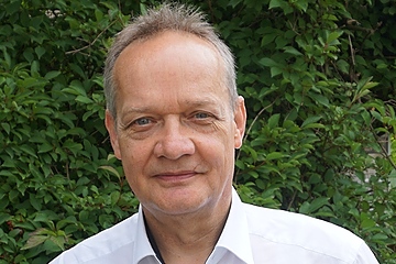 GASTKOMMENTAR: Es geht um mehr als nur PET: – Kunststoff Information